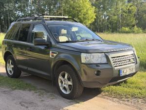 Green Land Rover Freelander 2007 in Riga, with an engine capacity of 2.20 L and mileage of 365 thousand km for 3600 €, photo 4 on AUTOMOTO.COM.LV