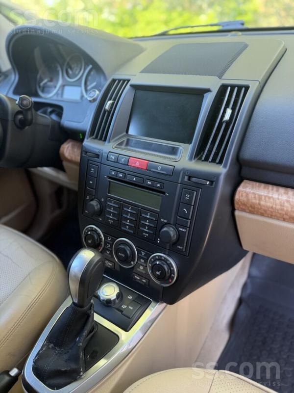 Zaļš Land Rover Freelander 2007 Rīga, ar dzinēja tilpumu 2.20 L un nobraukumu 365 tūkst. km par 3600 €, foto 7 vietnē AUTOMOTO.COM.LV