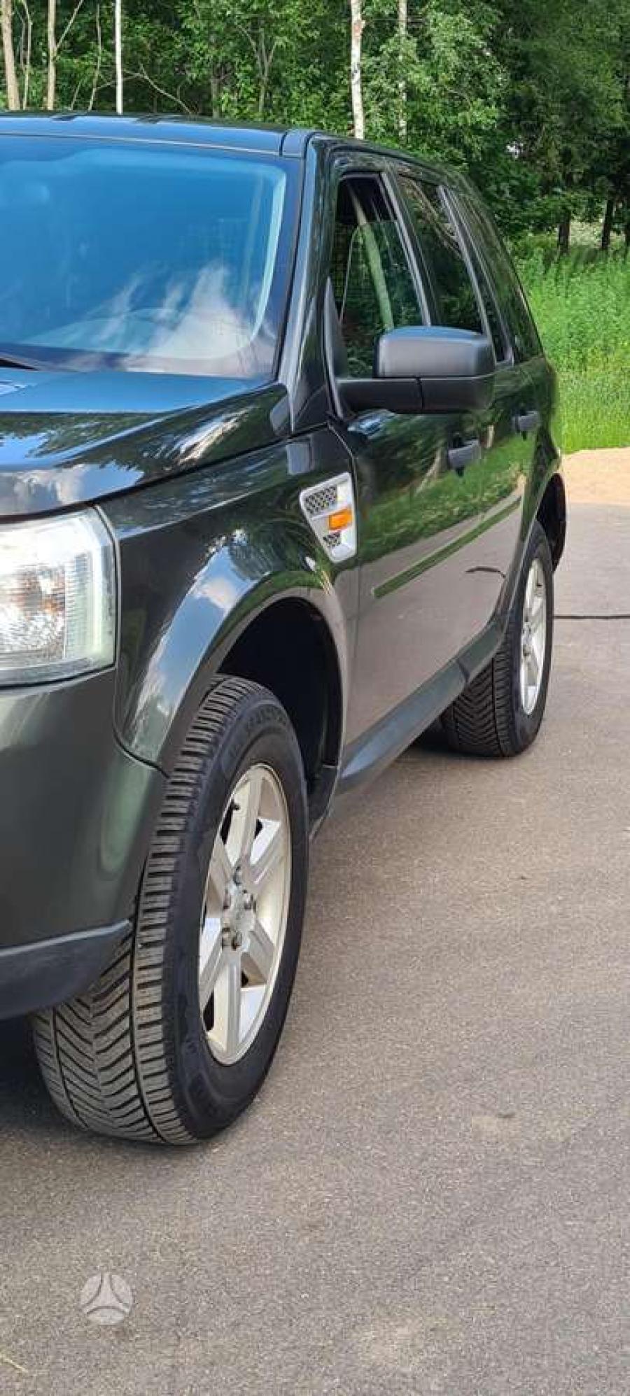 Green Land Rover Freelander 2008 in Vilnius, with an engine capacity of 2.18 L and mileage of 365 thousand km for 3500 €, photo 24 on AUTOMOTO.COM.LV