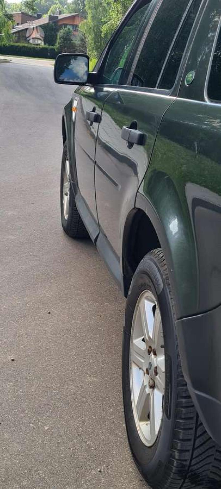 Green Land Rover Freelander 2008 in Vilnius, with an engine capacity of 2.18 L and mileage of 365 thousand km for 3500 €, photo 25 on AUTOMOTO.COM.LV