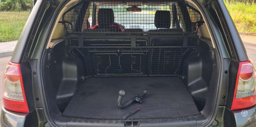 Green Land Rover Freelander 2008 in Vilnius, with an engine capacity of 2.18 L and mileage of 365 thousand km for 3500 €, photo 29 on AUTOMOTO.COM.LV