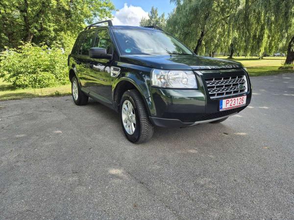 Zaļš Land Rover Freelander 2010 Telšiai, ar dzinēja tilpumu 2.20 L un nobraukumu 290 tūkst. km par 5800 €, foto 3 vietnē AUTOMOTO.COM.LV