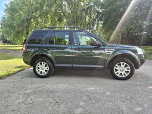 Zaļš Land Rover Freelander 2010 Telšiai, ar dzinēja tilpumu 2.20 L un nobraukumu 290 tūkst. km par 5800 €, foto 5 vietnē AUTOMOTO.COM.LV