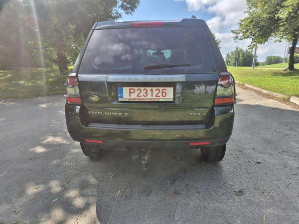 Zaļš Land Rover Freelander 2010 Telšiai, ar dzinēja tilpumu 2.20 L un nobraukumu 290 tūkst. km par 5800 €, foto 6 vietnē AUTOMOTO.COM.LV
