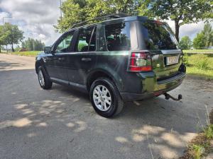 Zaļš Land Rover Freelander 2010 Telšiai, ar dzinēja tilpumu 2.20 L un nobraukumu 290 tūkst. km par 5800 €, foto 8 vietnē AUTOMOTO.COM.LV