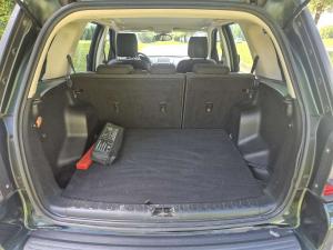 Zaļš Land Rover Freelander 2010 Telšiai, ar dzinēja tilpumu 2.20 L un nobraukumu 290 tūkst. km par 5800 €, foto 13 vietnē AUTOMOTO.COM.LV