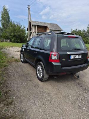 Zaļš Land Rover Freelander 2010 Panevēža, ar dzinēja tilpumu 2.18 L un nobraukumu 295 tūkst. km par 4100 €, foto 7 vietnē AUTOMOTO.COM.LV