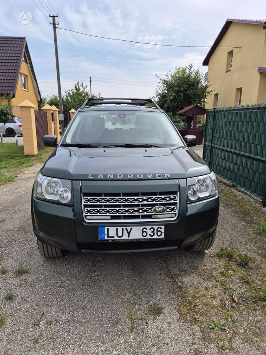 Zaļš Land Rover Freelander 2010 Panevēža, ar dzinēja tilpumu 2.18 L un nobraukumu 295 tūkst. km par 4100 €, foto 1 vietnē AUTOMOTO.COM.LV