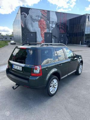 Zaļš Land Rover Freelander 2010 Kauņa, ar dzinēja tilpumu 2.18 L un nobraukumu 276 tūkst. km par 4650 €, foto 6 vietnē AUTOMOTO.COM.LV