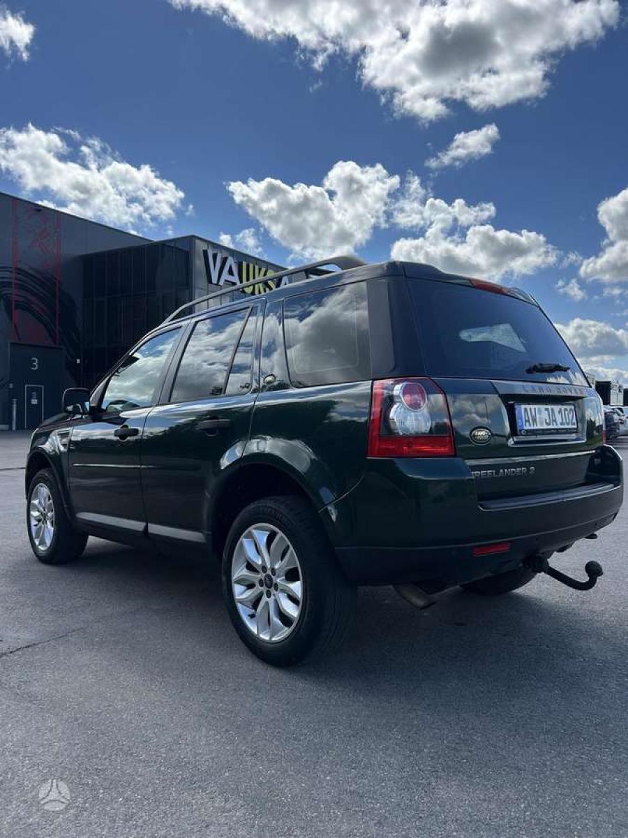 Zaļš Land Rover Freelander 2010 Kauņa, ar dzinēja tilpumu 2.18 L un nobraukumu 276 tūkst. km par 4650 €, foto 7 vietnē AUTOMOTO.COM.LV