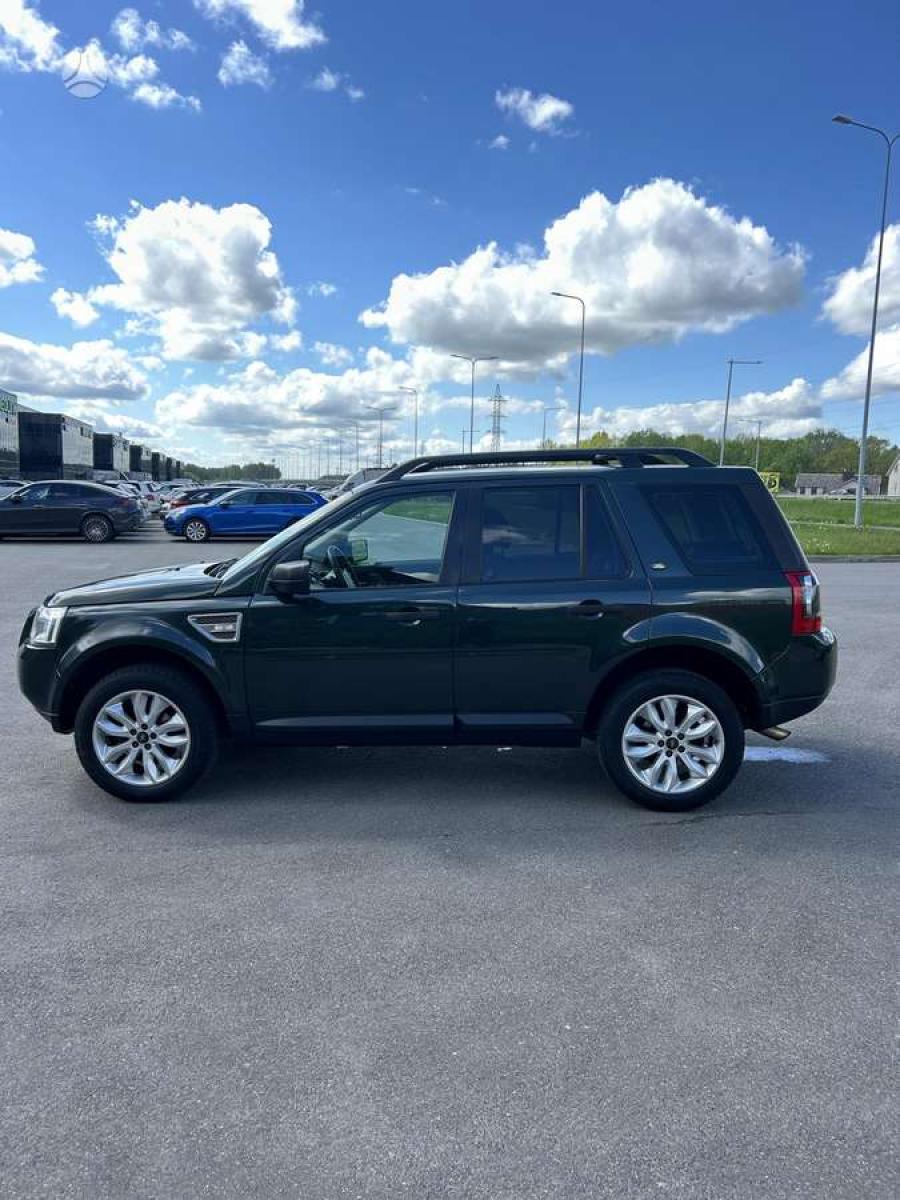 Zaļš Land Rover Freelander 2010 Kauņa, ar dzinēja tilpumu 2.18 L un nobraukumu 276 tūkst. km par 4650 €, foto 9 vietnē AUTOMOTO.COM.LV