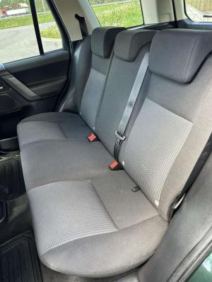 Zaļš Land Rover Freelander 2010 Kauņa, ar dzinēja tilpumu 2.18 L un nobraukumu 276 tūkst. km par 4650 €, foto 12 vietnē AUTOMOTO.COM.LV