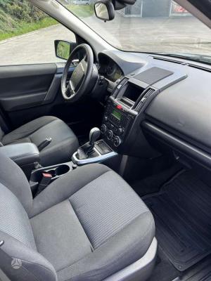 Zaļš Land Rover Freelander 2010 Kauņa, ar dzinēja tilpumu 2.18 L un nobraukumu 276 tūkst. km par 4650 €, foto 15 vietnē AUTOMOTO.COM.LV