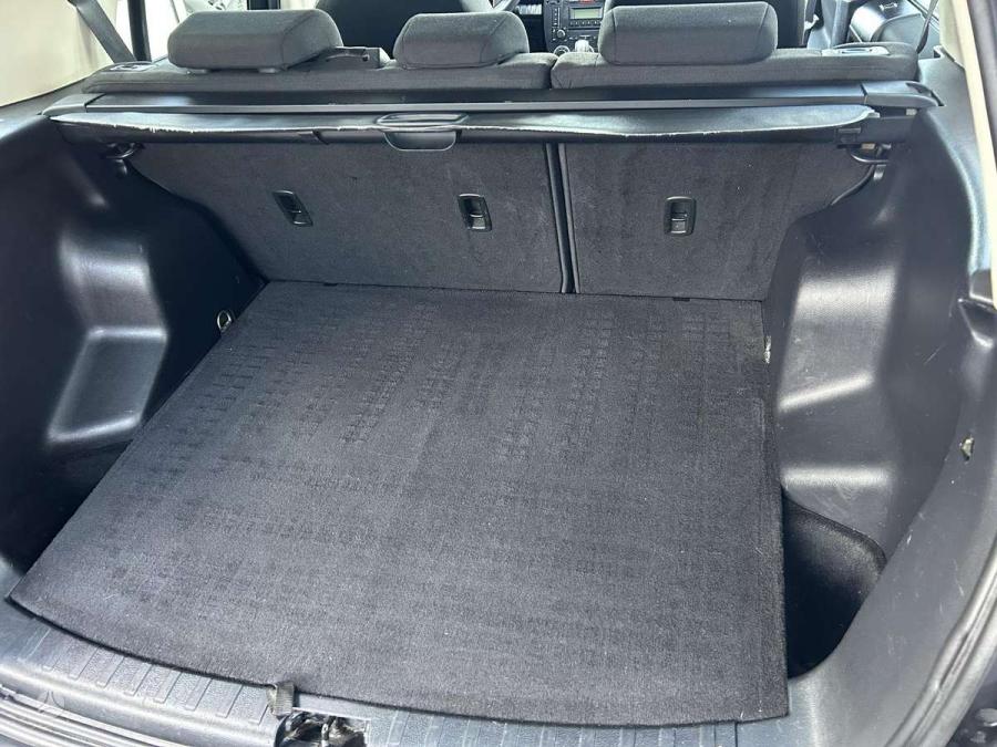 Zaļš Land Rover Freelander 2010 Kauņa, ar dzinēja tilpumu 2.18 L un nobraukumu 276 tūkst. km par 4650 €, foto 23 vietnē AUTOMOTO.COM.LV