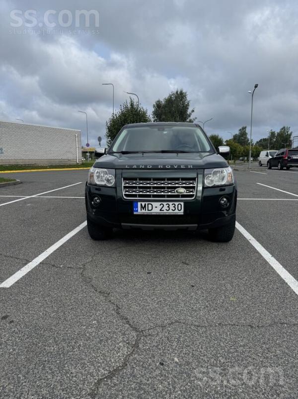 Land Rover Freelander 2010 Rīga vietnē Zaļš Land Rover Freelander 2010 Rīga, ar dzinēja tilpumu 2.20 L un nobraukumu 209 tūkst. km par 5600 €, foto 3 vietnē AUTOMOTO.COM.LV
