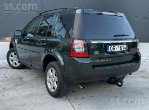 Green Land Rover Freelander 2010 in Riga, with an engine capacity of 2.20 L and mileage of 240 thousand km for 6200 €, photo 5 on AUTOMOTO.COM.LV