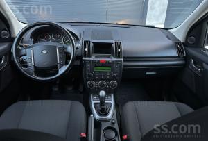 Green Land Rover Freelander 2010 in Riga, with an engine capacity of 2.20 L and mileage of 240 thousand km for 6200 €, photo 11 on AUTOMOTO.COM.LV
