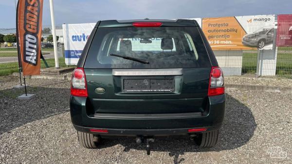 Land Rover Freelander 2010 in Marijampole on AUTOMOTO.COM.LV Green Land Rover Freelander 2010 in Marijampole, with an engine capacity of 2.20 L and mileage of 215 thousand km for 5490 β¬, photo 11 on AUTOMOTO.COM.LV