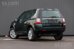 Green Land Rover Freelander 2011 in Jelgava, with an engine capacity of 2.20 L and mileage of 255 thousand km for 7990 €, photo 4 on AUTOMOTO.COM.LV