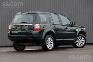 Green Land Rover Freelander 2011 in Jelgava, with an engine capacity of 2.20 L and mileage of 255 thousand km for 7990 €, photo 5 on AUTOMOTO.COM.LV