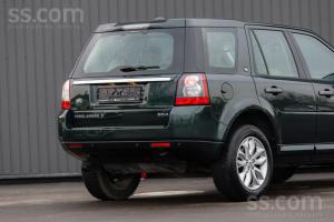 Green Land Rover Freelander 2011 in Jelgava, with an engine capacity of 2.20 L and mileage of 255 thousand km for 7990 €, photo 6 on AUTOMOTO.COM.LV