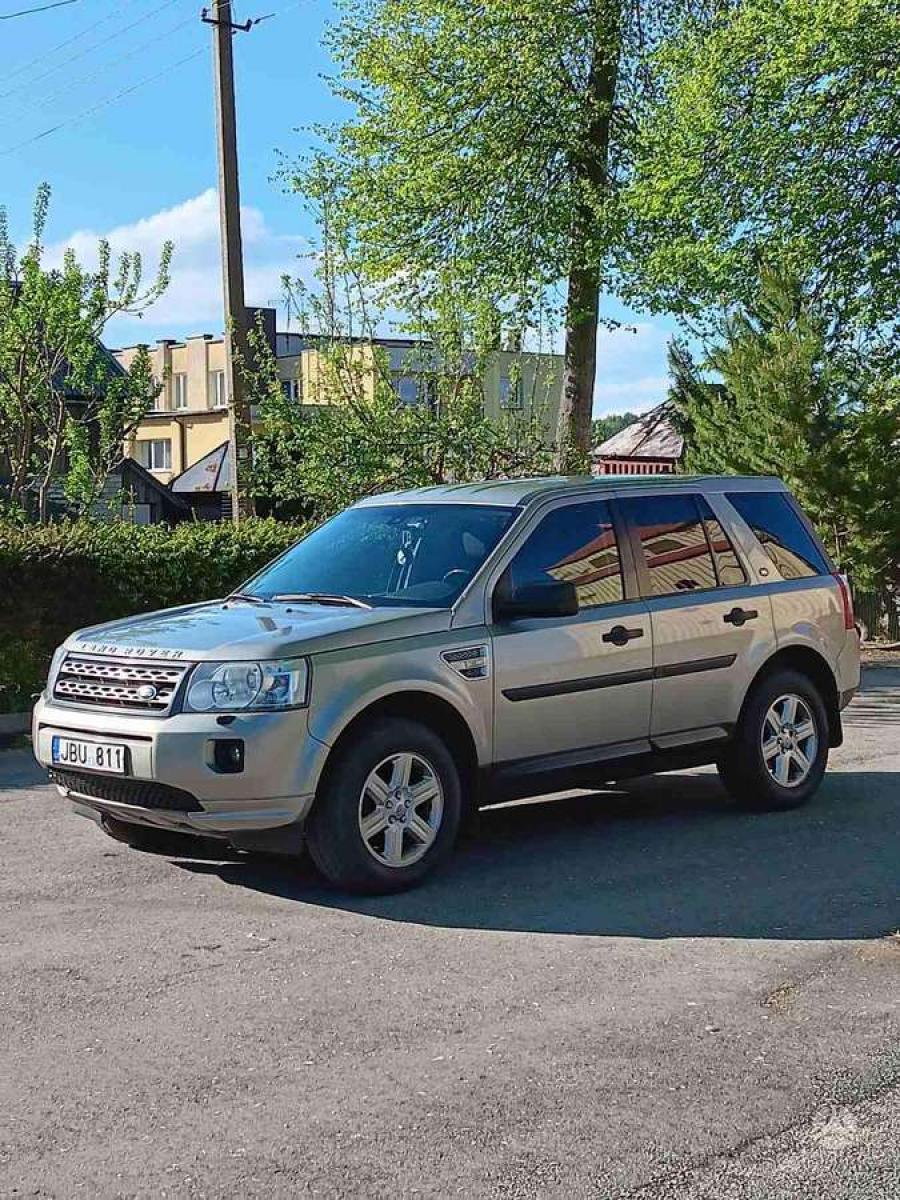 Zaļš Land Rover Freelander 2011 Kretinga, ar dzinēja tilpumu 2.18 L un nobraukumu 323 tūkst. km par 5300 €, foto 6 vietnē AUTOMOTO.COM.LV