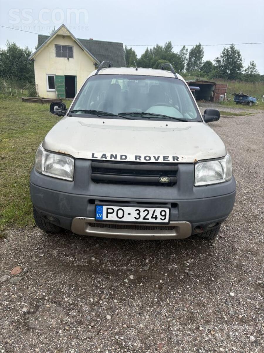 Grey Land Rover Freelander 1998 in Liepaja, with an engine capacity of 2.00 L and mileage of 320 thousand km for 500 €, photo 1 on AUTOMOTO.COM.LV