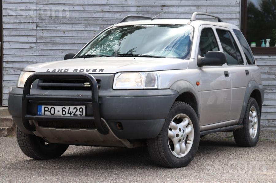 Grey Land Rover Freelander 2000 in Valka, with an engine capacity of 2.50 L and mileage of 156 thousand km for 2100 €, photo 1 on AUTOMOTO.COM.LV