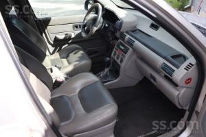 Grey Land Rover Freelander 2000 in Valka, with an engine capacity of 2.50 L and mileage of 156 thousand km for 2100 €, photo 6 on AUTOMOTO.COM.LV
