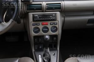 Grey Land Rover Freelander 2000 in Valka, with an engine capacity of 2.50 L and mileage of 156 thousand km for 2100 €, photo 14 on AUTOMOTO.COM.LV