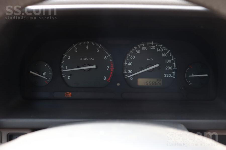 Grey Land Rover Freelander 2000 in Valka, with an engine capacity of 2.50 L and mileage of 156 thousand km for 2100 €, photo 17 on AUTOMOTO.COM.LV