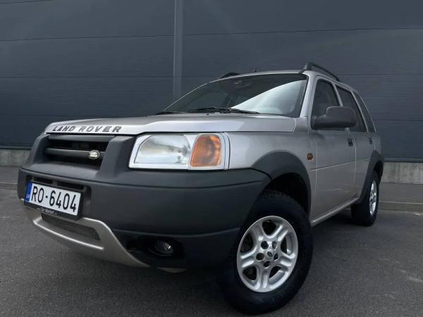Pelēks Land Rover Freelander 2000 Rīga, ar dzinēja tilpumu 1.80 L un nobraukumu 233 tūkst. km par 2400 €, foto 3 vietnē AUTOMOTO.COM.LV