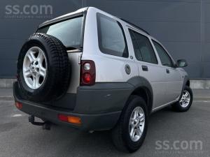 Grey Land Rover Freelander 2000 in Riga, with an engine capacity of 1.80 L and mileage of 233 thousand km for 2400 €, photo 3 on AUTOMOTO.COM.LV