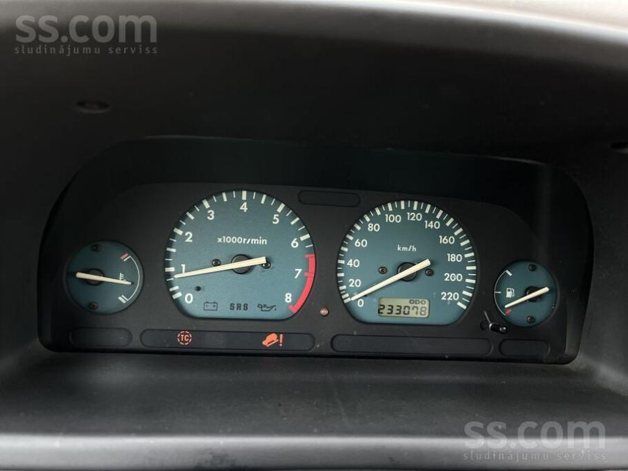 Grey Land Rover Freelander 2000 in Riga, with an engine capacity of 1.80 L and mileage of 233 thousand km for 2400 €, photo 10 on AUTOMOTO.COM.LV