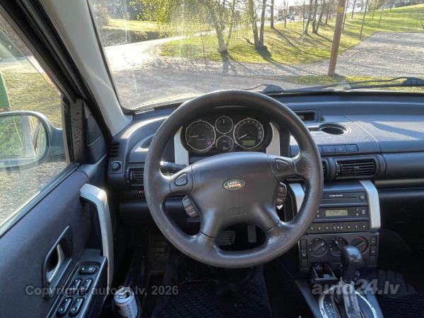 Grey Land Rover Freelander 2005 in Otepaa, with an engine capacity of 2.00 L and mileage of 271 thousand km for 2600 €, photo 8 on AUTOMOTO.COM.LV