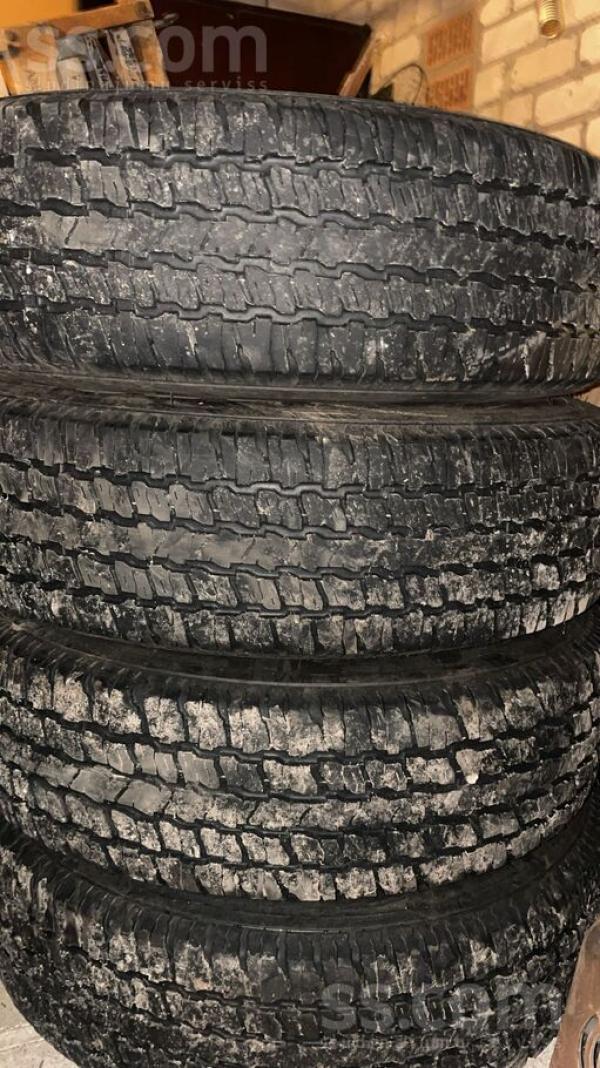 Pelēks Land Rover Freelander 2005 Balvi, ar dzinēja tilpumu 2.00 L un nobraukumu 312 tūkst. km par 2300 €, foto 7 vietnē AUTOMOTO.COM.LV