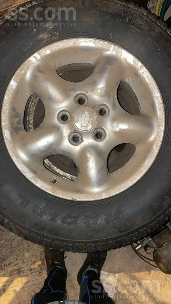 Pelēks Land Rover Freelander 2005 Balvi, ar dzinēja tilpumu 2.00 L un nobraukumu 312 tūkst. km par 2300 €, foto 8 vietnē AUTOMOTO.COM.LV