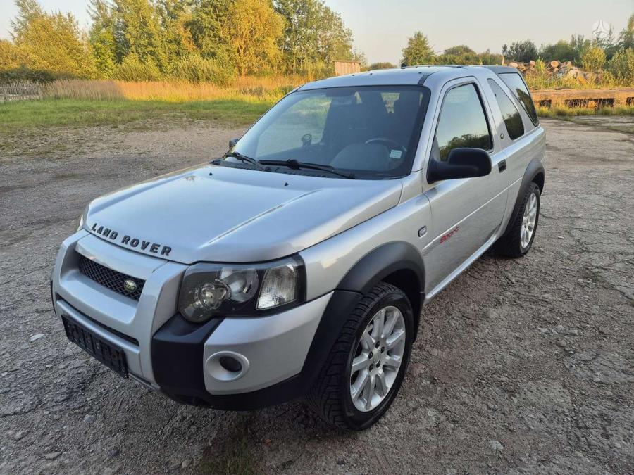 Grey Land Rover Freelander 2005 in Alytus, with an engine capacity of 1.95 L and mileage of 216 thousand km for 3250 €, photo 1 on AUTOMOTO.COM.LV