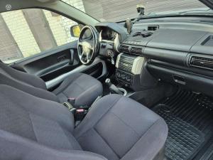 Grey Land Rover Freelander 2005 in Alytus, with an engine capacity of 1.95 L and mileage of 216 thousand km for 3250 €, photo 8 on AUTOMOTO.COM.LV