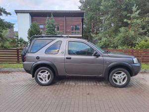 Pelēks Land Rover Freelander 2006 Viļņa, ar dzinēja tilpumu 1.95 L un nobraukumu 363 tūkst. km par 2500 €, foto 7 vietnē AUTOMOTO.COM.LV
