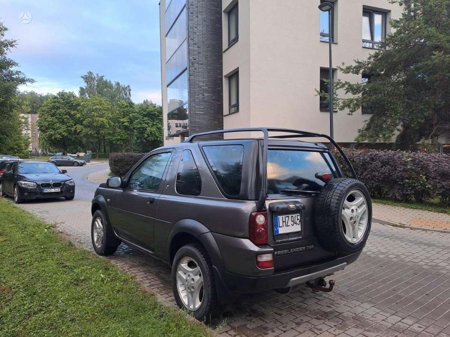 Pelēks Land Rover Freelander 2006 Viļņa, ar dzinēja tilpumu 1.95 L un nobraukumu 363 tūkst. km par 2500 €, foto 10 vietnē AUTOMOTO.COM.LV
