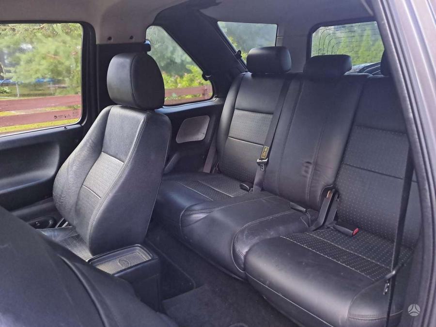 Pelēks Land Rover Freelander 2006 Viļņa, ar dzinēja tilpumu 1.95 L un nobraukumu 363 tūkst. km par 2500 €, foto 15 vietnē AUTOMOTO.COM.LV