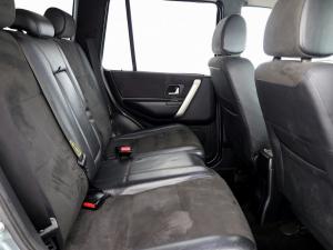 Pelēks Land Rover Freelander 2006 Tallina, ar dzinēja tilpumu 2.50 L un nobraukumu 189 tūkst. km par 2199 €, foto 15 vietnē AUTOMOTO.COM.LV