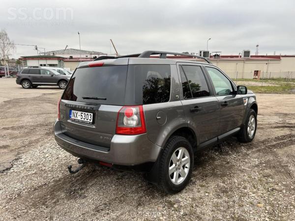 Grey Land Rover Freelander 2007 in Rezekne, with an engine capacity of 2.20 L and mileage of 0 thousand km for 4050 €, photo 3 on AUTOMOTO.COM.LV