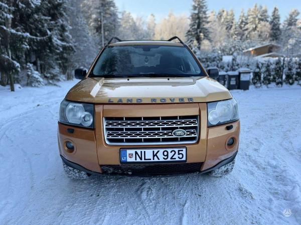 Grey Land Rover Freelander 2007 in Vilnius, with an engine capacity of 2.18 L and mileage of 360 thousand km for 2650 €, photo 2 on AUTOMOTO.COM.LV
