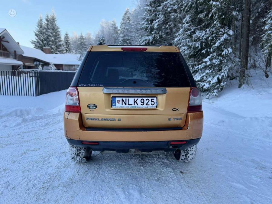Grey Land Rover Freelander 2007 in Vilnius, with an engine capacity of 2.18 L and mileage of 360 thousand km for 2650 €, photo 6 on AUTOMOTO.COM.LV