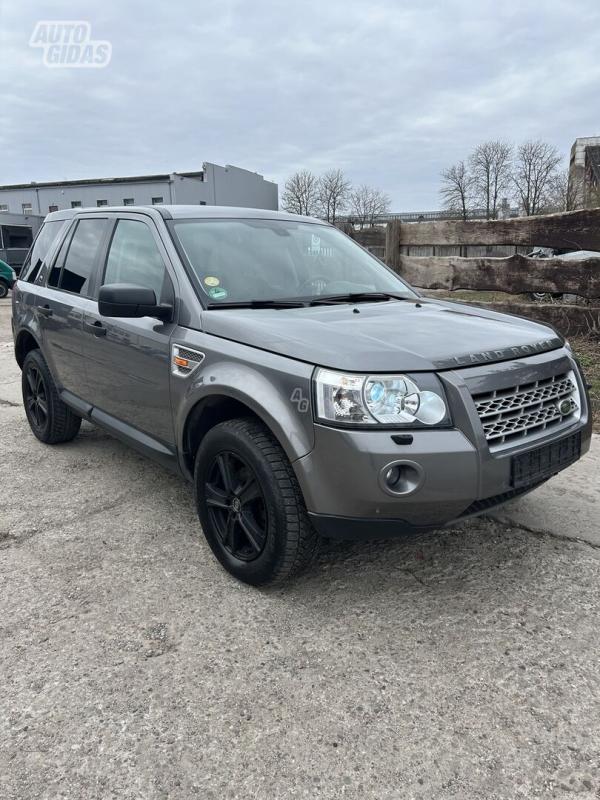 Grey Land Rover Freelander 2007 in Marijampole, with an engine capacity of 2.20 L and mileage of 361 thousand km for 4300 €, photo 3 on AUTOMOTO.COM.LV