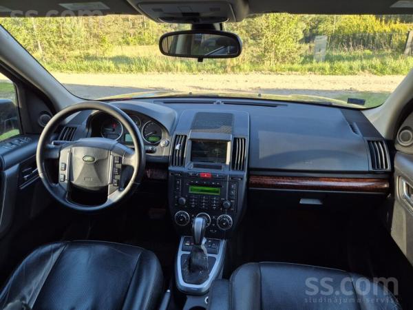 Pelēks Land Rover Freelander 2007 Rīga, ar dzinēja tilpumu 2.20 L un nobraukumu 280 tūkst. km par 2950 €, foto 5 vietnē AUTOMOTO.COM.LV