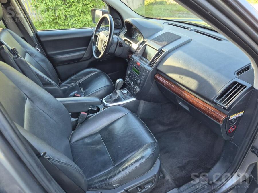 Pelēks Land Rover Freelander 2007 Rīga, ar dzinēja tilpumu 2.20 L un nobraukumu 280 tūkst. km par 2950 €, foto 10 vietnē AUTOMOTO.COM.LV