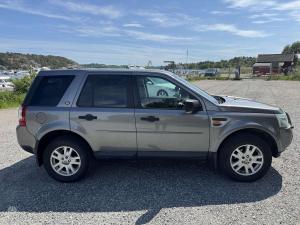 Pelēks Land Rover Freelander 2007 Telšiai, ar dzinēja tilpumu 2.18 L un nobraukumu 177 tūkst. km par 2550 €, foto 5 vietnē AUTOMOTO.COM.LV
